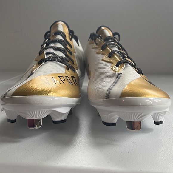 Nike | Shoes | Nike React Vapor Ultrafly Elite 4 White Gold Black Metal ...